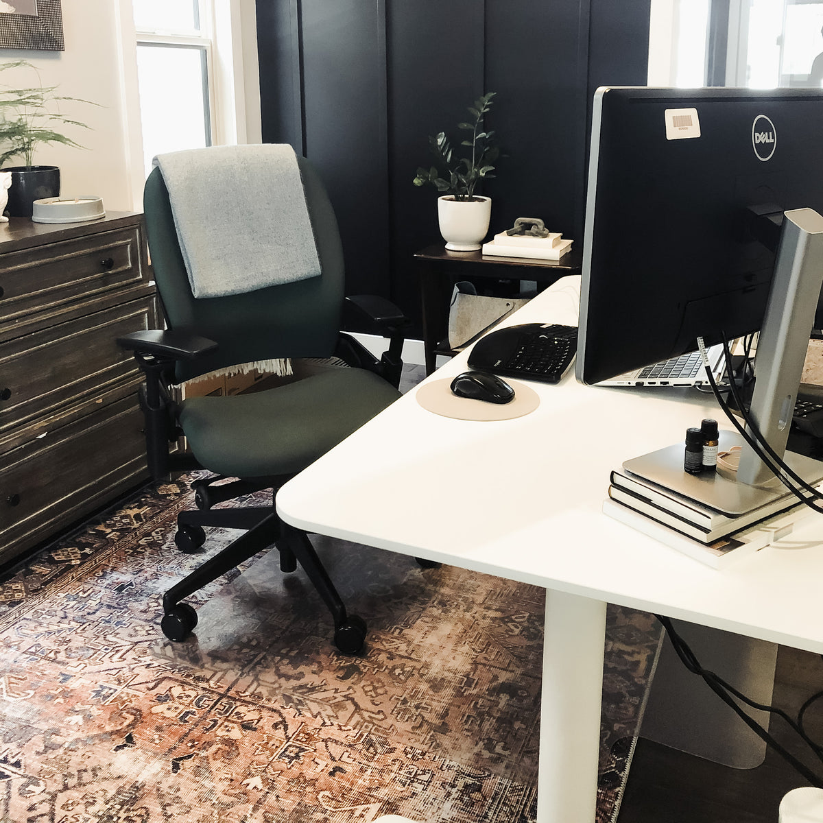 My Favourite Place to Shop for Rugs! – The Happy Home Line